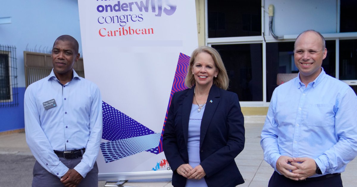 The Caribbean National Education Congress was held in Aruba ...