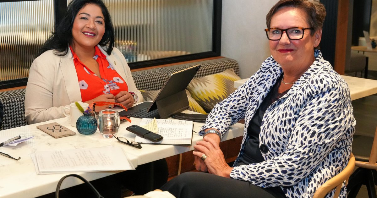 Minister di Finansa a reuni cu Presidente di CAFT | Gobierno di Aruba