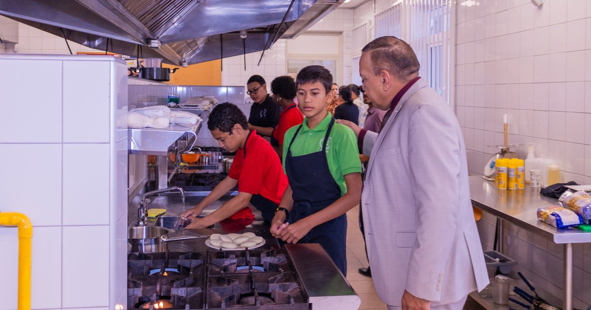 Scol Practico pa Ofishi now with 4th and 5th-grade classes | Government ...