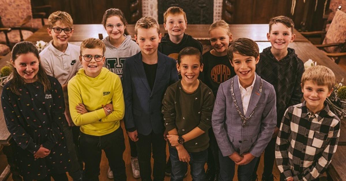 Mats Erkens (9) is de nieuwe kinderburgemeester van Beek | Gemeente Beek