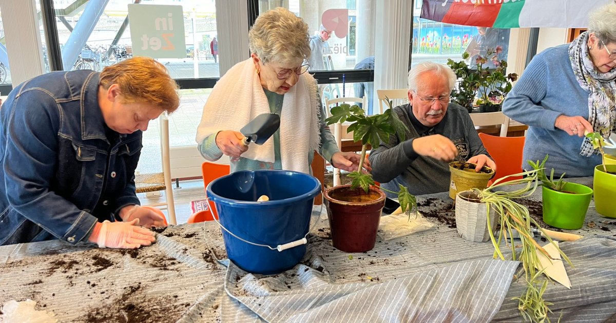 Samen de omgeving van inZet Meerzicht opfleuren | Inzet-indewijk