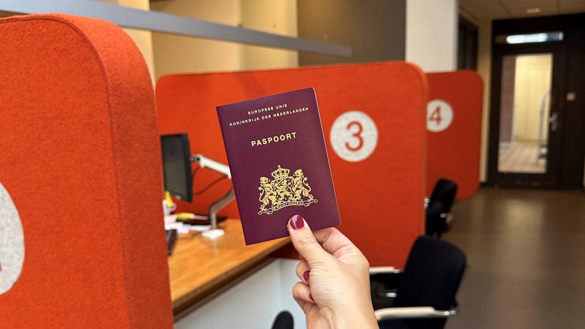 Geen aanvragen reisdocumenten op vrijdag 8 november 2024 - Oozo.nl