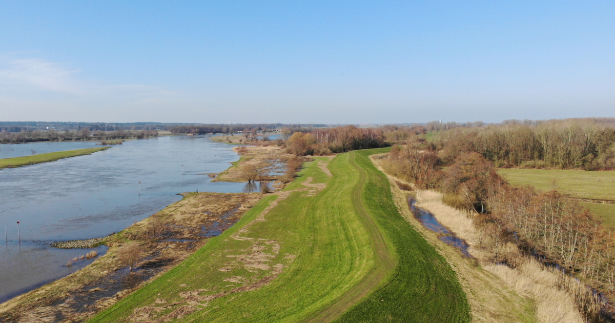 Waterschap maakt dijken winterklaar met inspectie | Waterschap Drents ...