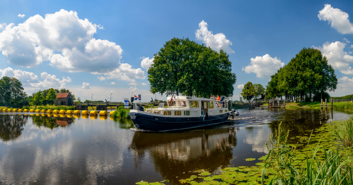 Bediening schutsluizen Vechterweerd en Vilsteren | Waterschap Drents ...